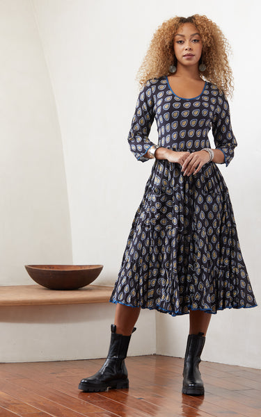 Santa Fe Dress, Long, 3/4 Sleeve, Raven Leaf – Passementrie